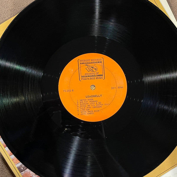 Buy Leadbelly : Leadbelly (LP, Album) Online for a great price – Record ...